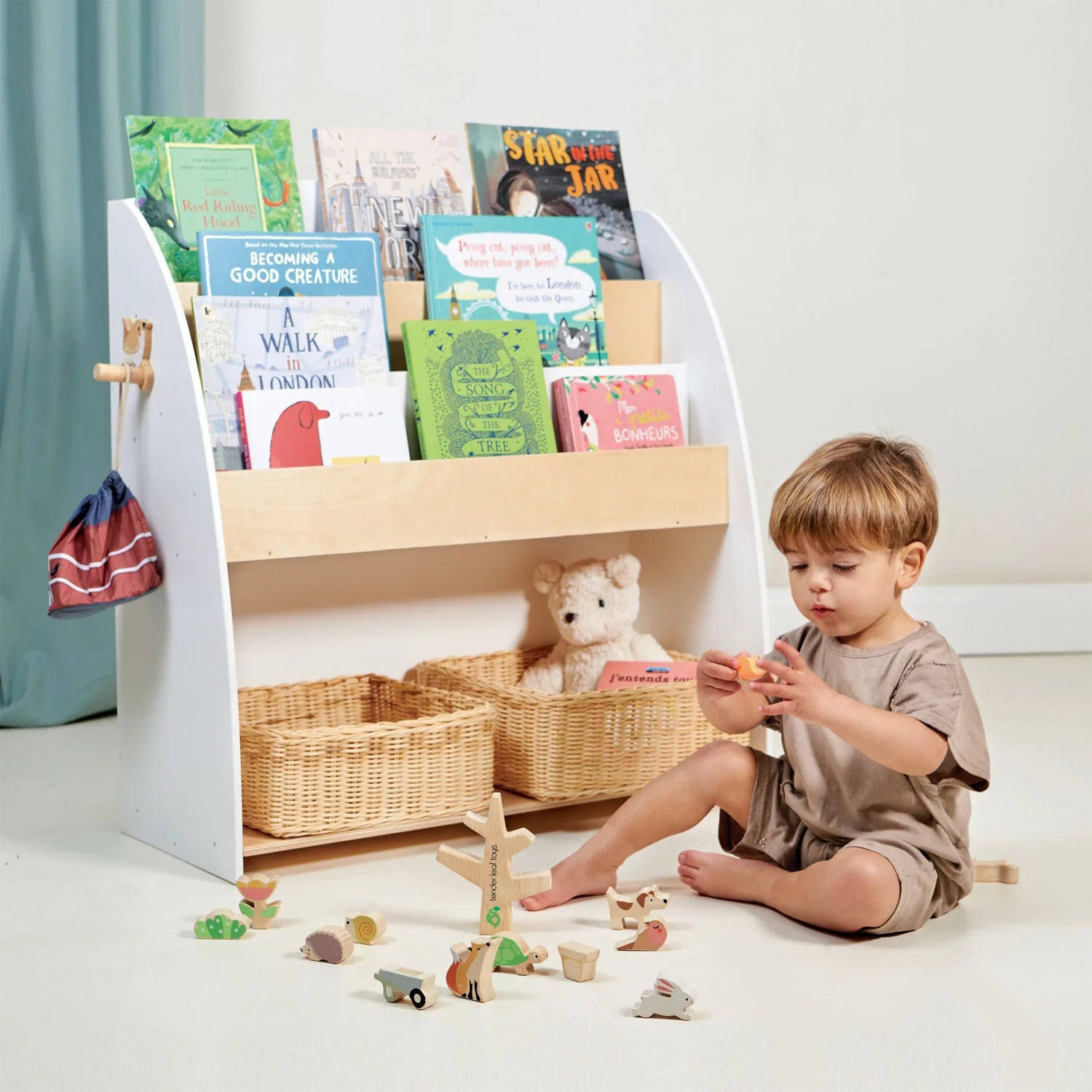 Tender Leaf Toys Forest Bookcase – Little Surprise